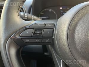 Pelēks Toyota Yaris 2025 Rīga, ar dzinēja tilpumu 1.50 L un nobraukumu 38 tūkst. km par 18590 €, foto 22 vietnē AUTOMOTO.COM.LV