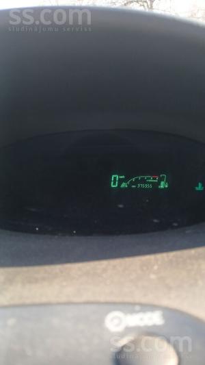 Pelēks Toyota Yaris 2005 Rīga, ar dzinēja tilpumu 1.40 L un nobraukumu 377 tūkst. km par 1450 €, foto 17 vietnē AUTOMOTO.COM.LV