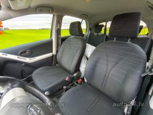 Grey Toyota Yaris 2006 in Tallinn, with an engine capacity of 1.30 L and mileage of 156 thousand km for 2000 €, photo 9 on AUTOMOTO.COM.LV