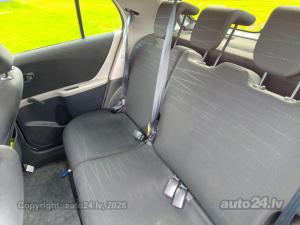 Grey Toyota Yaris 2006 in Tallinn, with an engine capacity of 1.30 L and mileage of 156 thousand km for 2000 €, photo 10 on AUTOMOTO.COM.LV