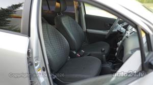Grey Toyota Yaris 2007 in Tallinn, with an engine capacity of 1.40 L and mileage of 185 thousand km for 1299 €, photo 12 on AUTOMOTO.COM.LV