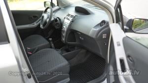 Grey Toyota Yaris 2007 in Tallinn, with an engine capacity of 1.40 L and mileage of 185 thousand km for 1299 €, photo 17 on AUTOMOTO.COM.LV