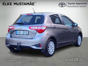 Pelēks Toyota Yaris 2018 Tallina, ar dzinēja tilpumu 1.50 L un nobraukumu 101 tūkst. km par 9995 €, foto 3 vietnē AUTOMOTO.COM.LV