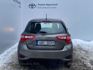 Pelēks Toyota Yaris 2019 Tallina, ar dzinēja tilpumu 1.50 L un nobraukumu 87 tūkst. km par 9495 €, foto 5 vietnē AUTOMOTO.COM.LV
