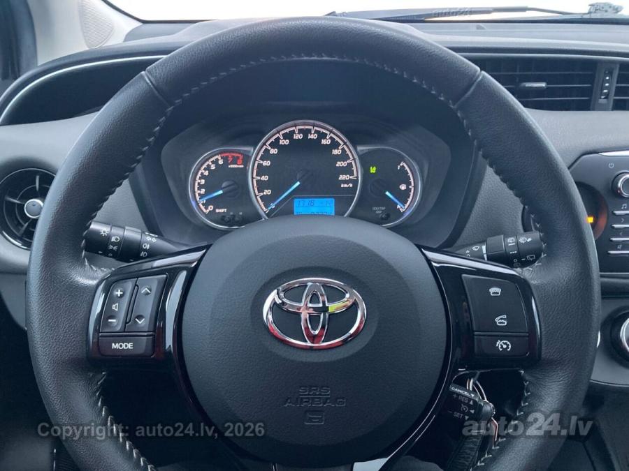 Pelēks Toyota Yaris 2019 Tallina, ar dzinēja tilpumu 1.50 L un nobraukumu 87 tūkst. km par 9495 €, foto 15 vietnē AUTOMOTO.COM.LV