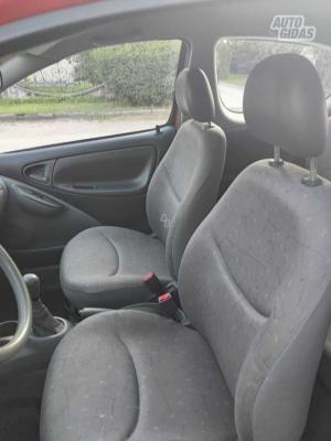 Toyota Yaris 1999 in Kaunas, with an engine capacity of 1.00 L and mileage of 175 thousand km for 1150 €, photo 7 on AUTOMOTO.COM.LV