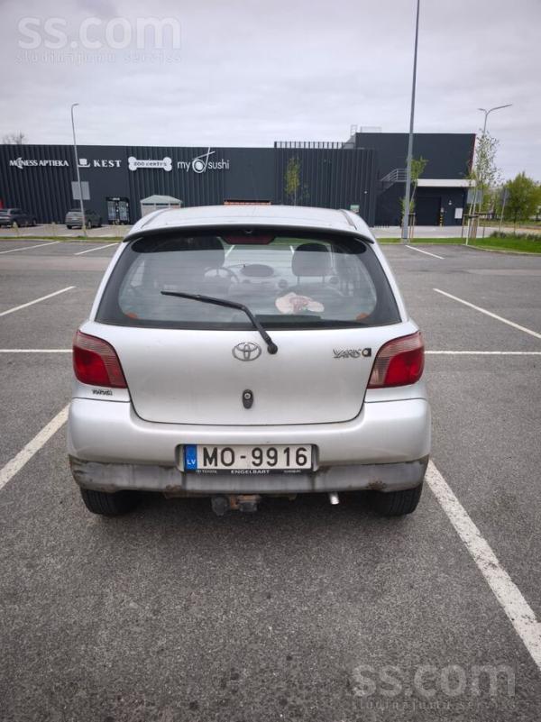 Toyota Yaris 2000 Rīga, ar dzinēja tilpumu 1.30 L un nobraukumu 354 tūkst. km par 1000 €, foto 2 vietnē AUTOMOTO.COM.LV