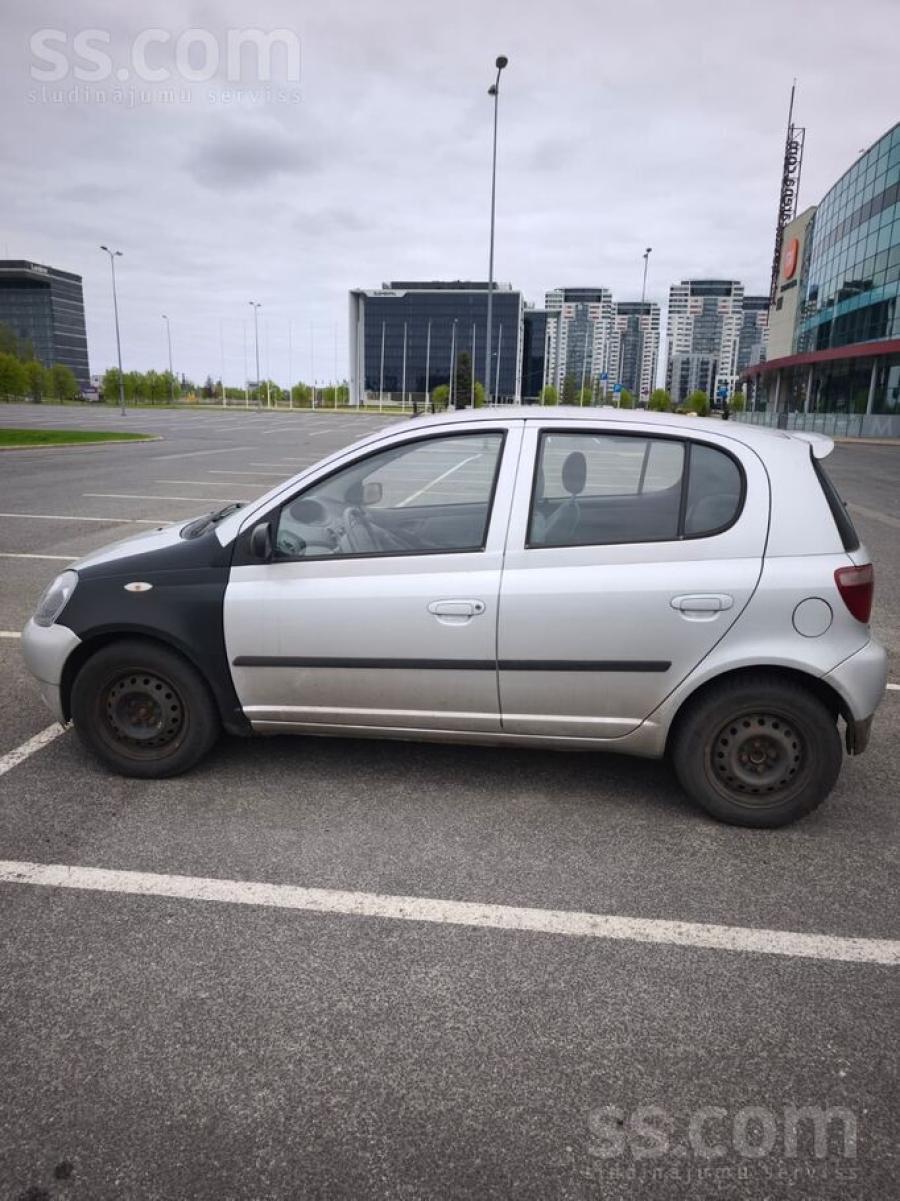 Toyota Yaris 2000 Rīga, ar dzinēja tilpumu 1.30 L un nobraukumu 354 tūkst. km par 1000 €, foto 6 vietnē AUTOMOTO.COM.LV