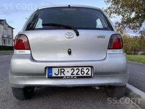 Toyota Yaris 2001 Rīga, ar dzinēja tilpumu 1.00 L un nobraukumu 358 tūkst. km par 650 €, foto 5 vietnē AUTOMOTO.COM.LV