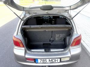 Тойота Ярис 2001 в Таллин, объемом двигателя 1.50 л и пробегом 287 тыс. км за 2199 €, фото 23 на AUTOMOTO.COM.LV