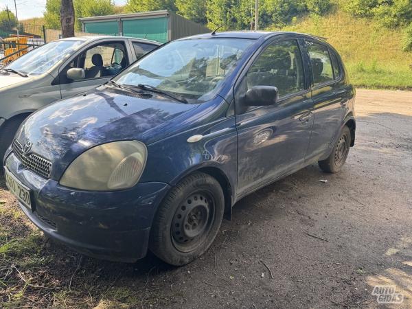 Toyota Yaris 2001 Viļņa, ar dzinēja tilpumu 1.30 L un nobraukumu 231 tūkst. km par 400 €, foto 2 vietnē AUTOMOTO.COM.LV