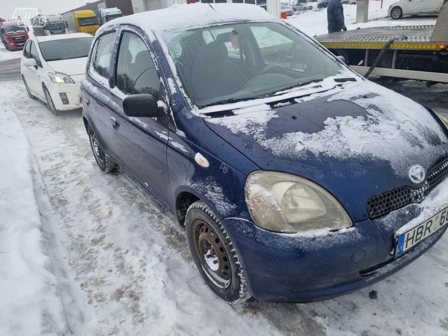 Toyota Yaris 2002 Kauņa, ar dzinēja tilpumu 1.30 L un nobraukumu 200 tūkst. km par 375 €, foto 1 vietnē AUTOMOTO.COM.LV