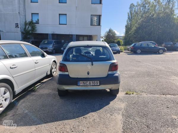 Toyota Yaris 2002 in Vilnius, with an engine capacity of 1.40 L and mileage of 210 thousand km for 350 €, photo 2 on AUTOMOTO.COM.LV