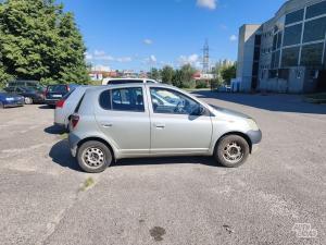 Toyota Yaris 2002 in Vilnius, with an engine capacity of 1.40 L and mileage of 210 thousand km for 350 €, photo 6 on AUTOMOTO.COM.LV