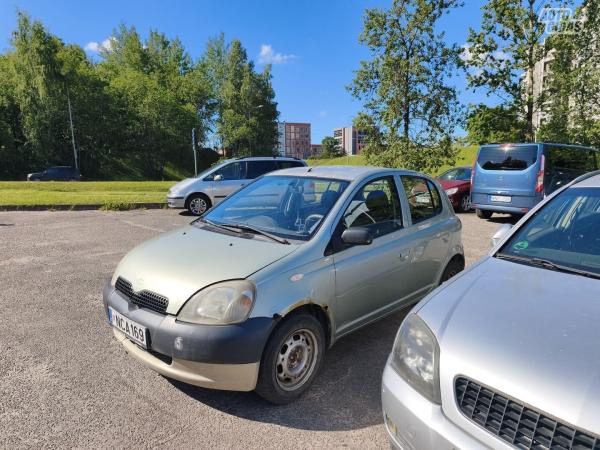 Toyota Yaris 2002 in Vilnius, with an engine capacity of 1.40 L and mileage of 210 thousand km for 350 €, photo 6 on AUTOMOTO.COM.LV