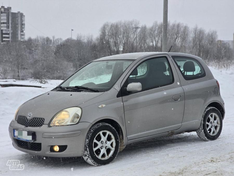 Toyota Yaris 2003 Viļņa, ar dzinēja tilpumu 1.30 L un nobraukumu 169 tūkst. km par 1350 €, foto 2 vietnē AUTOMOTO.COM.LV
