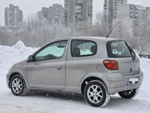 Toyota Yaris 2003 Viļņa, ar dzinēja tilpumu 1.30 L un nobraukumu 169 tūkst. km par 1350 €, foto 5 vietnē AUTOMOTO.COM.LV