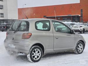 Toyota Yaris 2003 Viļņa, ar dzinēja tilpumu 1.30 L un nobraukumu 169 tūkst. km par 1350 €, foto 6 vietnē AUTOMOTO.COM.LV
