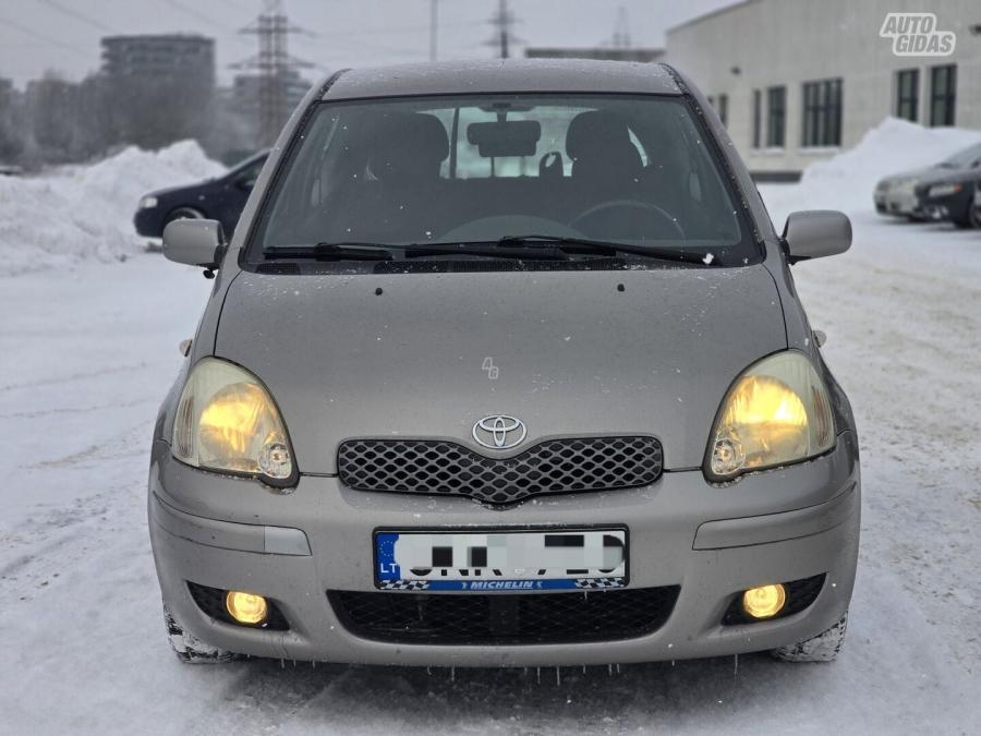 Toyota Yaris 2003 Viļņa, ar dzinēja tilpumu 1.30 L un nobraukumu 169 tūkst. km par 1350 €, foto 7 vietnē AUTOMOTO.COM.LV