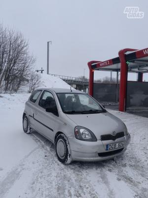 Toyota Yaris 2003 Klaipėda, ar dzinēja tilpumu 1.40 L un nobraukumu 380 tūkst. km par 500 €, foto  vietnē AUTOMOTO.COM.LV