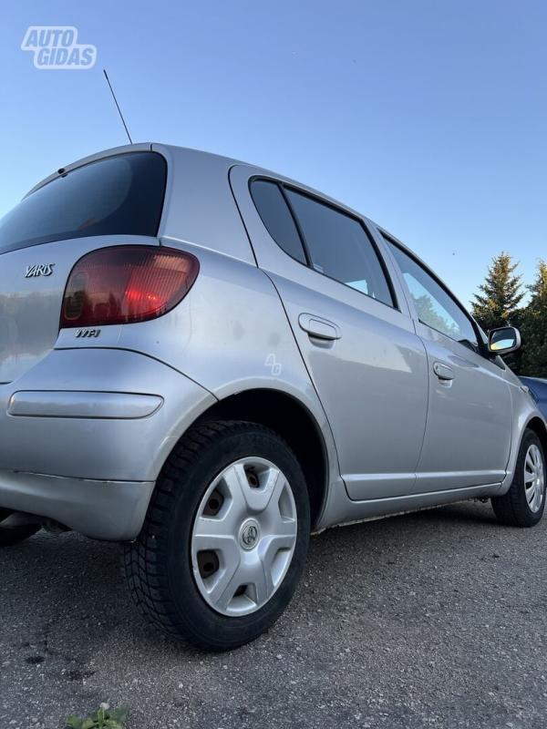 Toyota Yaris 2003 in Joniskis, with an engine capacity of 1.00 L and mileage of 127 thousand km for 950 €, photo 1 on AUTOMOTO.COM.LV