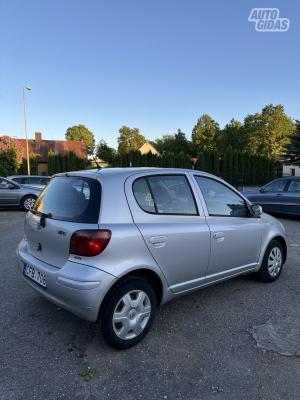 Toyota Yaris 2003 in Joniskis, with an engine capacity of 1.00 L and mileage of 127 thousand km for 950 €, photo 10 on AUTOMOTO.COM.LV