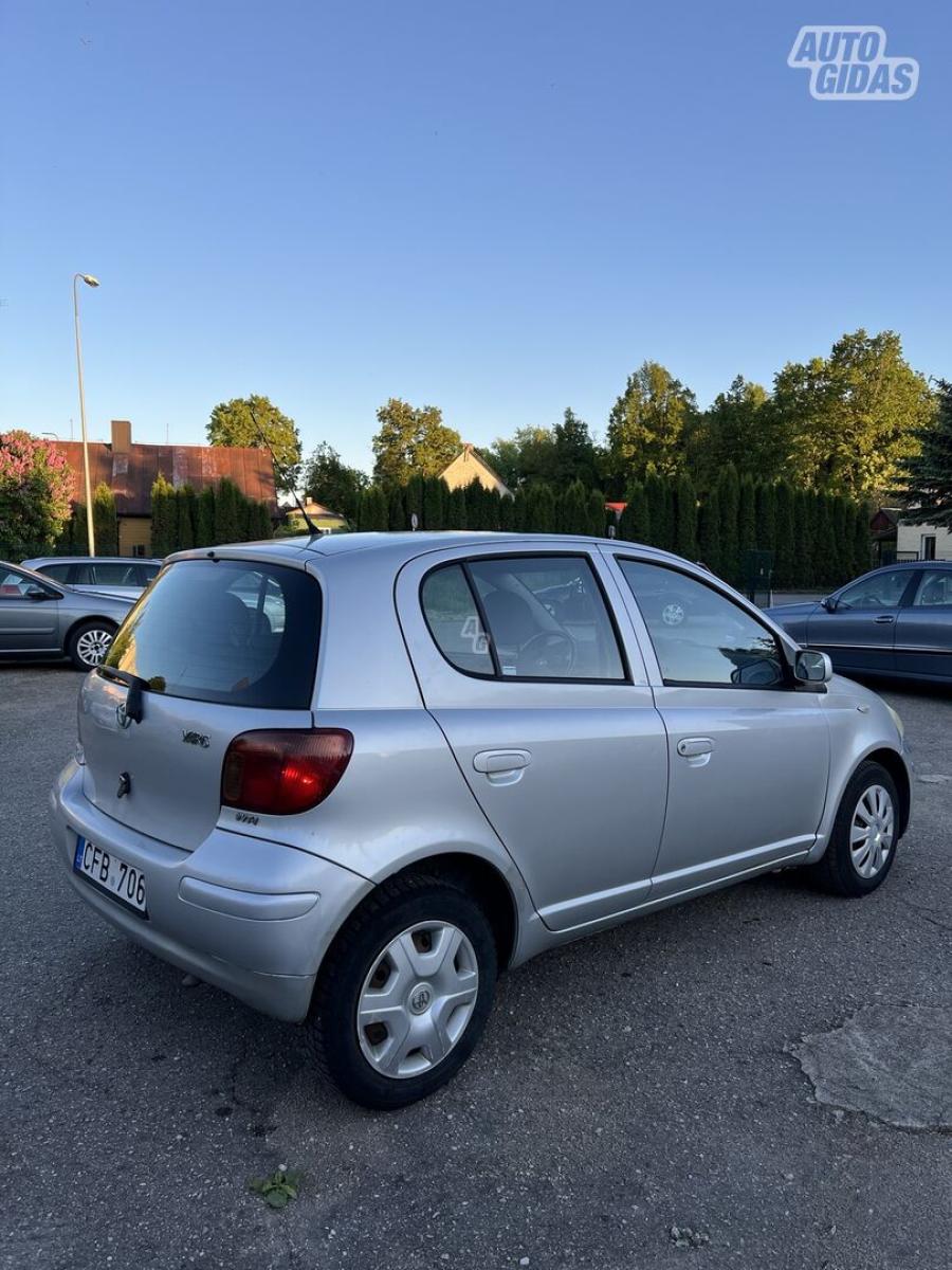Toyota Yaris 2003 in Joniskis, with an engine capacity of 1.00 L and mileage of 127 thousand km for 950 €, photo 10 on AUTOMOTO.COM.LV