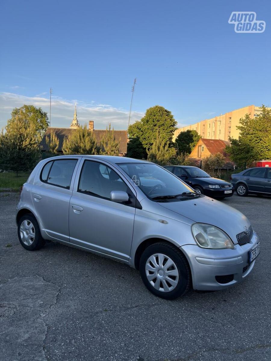 Toyota Yaris 2003 in Joniskis, with an engine capacity of 1.00 L and mileage of 127 thousand km for 950 €, photo 11 on AUTOMOTO.COM.LV