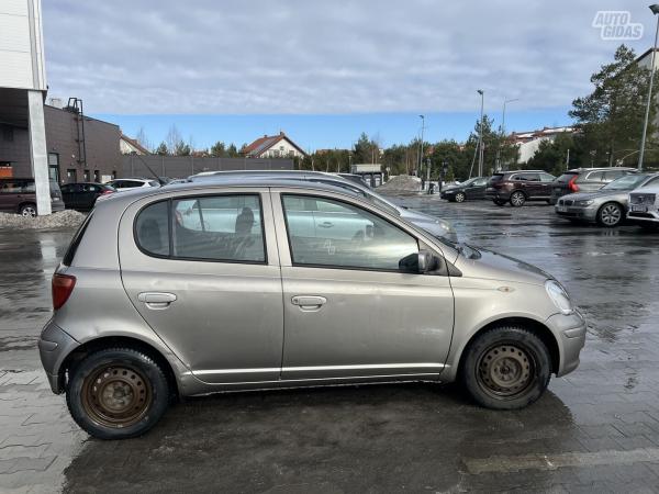 Toyota Yaris 2004 Klaipėda, ar dzinēja tilpumu 1.00 L un nobraukumu 201 tūkst. km par 1000 €, foto 3 vietnē AUTOMOTO.COM.LV
