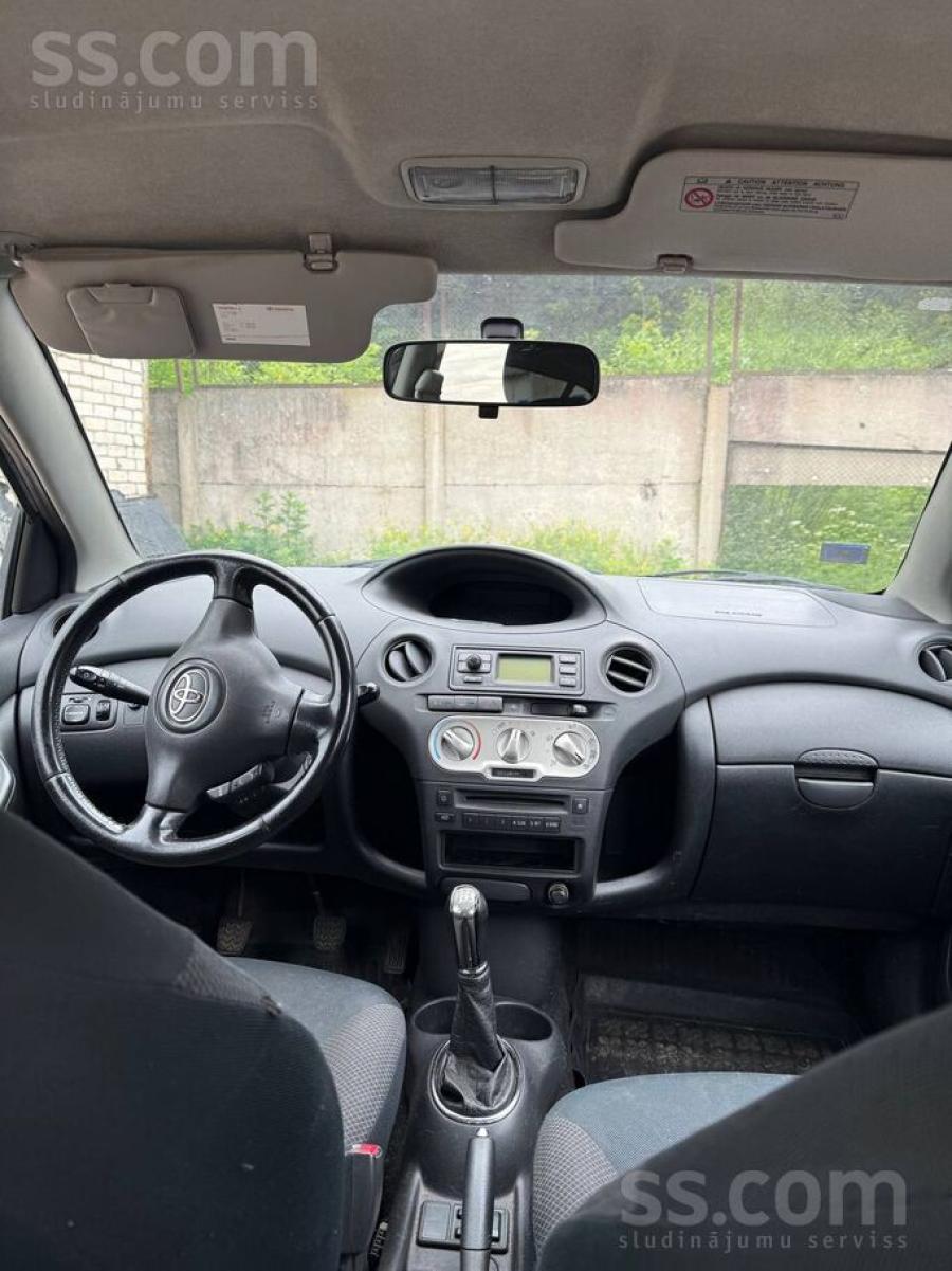 Toyota Yaris 2004 in Daugavpils, with an engine capacity of 1.40 L and mileage of 0 thousand km for 450 €, photo 3 on AUTOMOTO.COM.LV