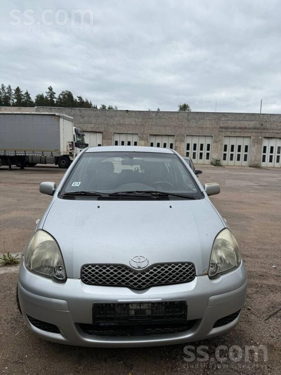 Toyota Yaris 2004 in Daugavpils, with an engine capacity of 1.40 L and mileage of 0 thousand km for 450 €, photo 4 on AUTOMOTO.COM.LV