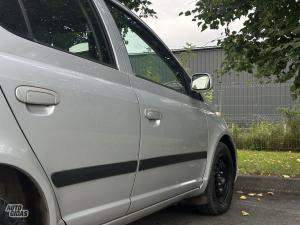 Toyota Yaris 2004 Klaipėda, ar dzinēja tilpumu 1.40 L un nobraukumu 258 tūkst. km par 1150 €, foto 7 vietnē AUTOMOTO.COM.LV