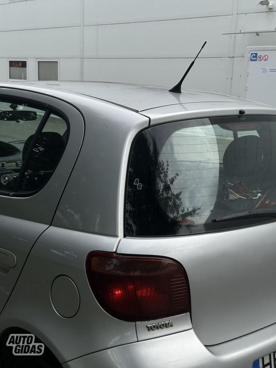 Toyota Yaris 2004 Klaipėda, ar dzinēja tilpumu 1.40 L un nobraukumu 258 tūkst. km par 1150 €, foto 9 vietnē AUTOMOTO.COM.LV