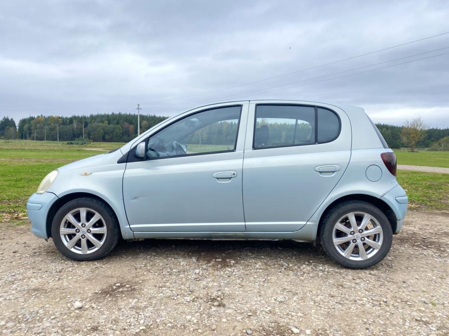 Toyota Yaris 2004 Viļņa, ar dzinēja tilpumu 1.36 L un nobraukumu 282 tūkst. km par 1649 €, foto 6 vietnē AUTOMOTO.COM.LV