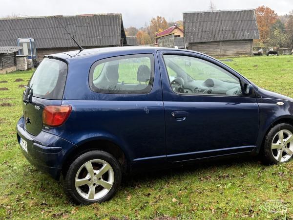 Toyota Yaris 2004 Viļņa, ar dzinēja tilpumu 1.30 L un nobraukumu 120 tūkst. km par 1500 €, foto 7 vietnē AUTOMOTO.COM.LV