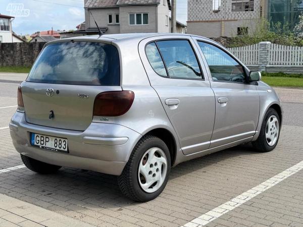 Toyota Yaris 2004 in Vilnius, with an engine capacity of 1.40 L and mileage of 304 thousand km for 1100 €, photo 7 on AUTOMOTO.COM.LV
