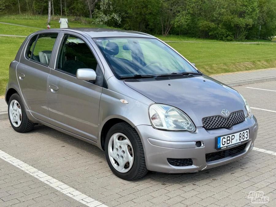 Toyota Yaris 2004 in Vilnius, with an engine capacity of 1.40 L and mileage of 304 thousand km for 1100 €, photo 9 on AUTOMOTO.COM.LV