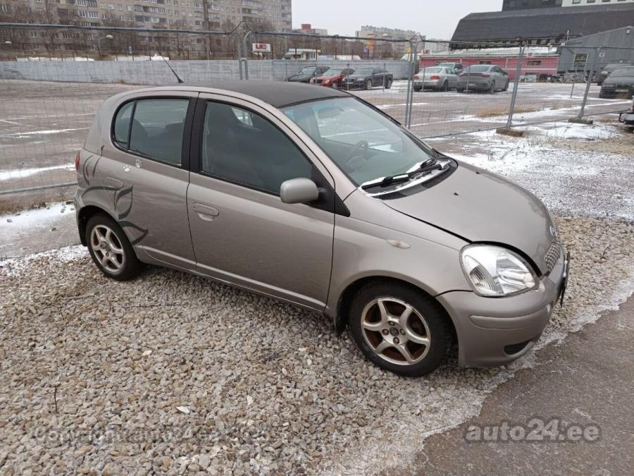 Toyota Yaris 2005 Tallina, ar dzinēja tilpumu 1.30 L un nobraukumu 258 tūkst. km par 399 €, foto 1 vietnē AUTOMOTO.COM.LV