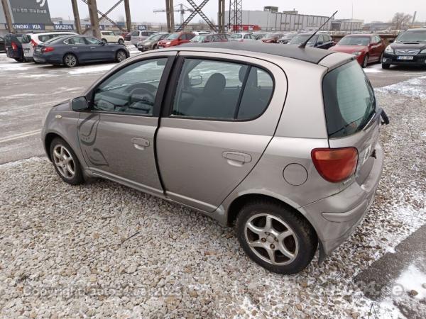 Toyota Yaris 2005 in Tallinn, with an engine capacity of 1.30 L and mileage of 258 thousand km for 399 €, photo 4 on AUTOMOTO.COM.LV