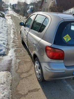 Toyota Yaris 2005 Šauļi, ar dzinēja tilpumu 1.00 L un nobraukumu 155 tūkst. km par 1500 €, foto 5 vietnē AUTOMOTO.COM.LV