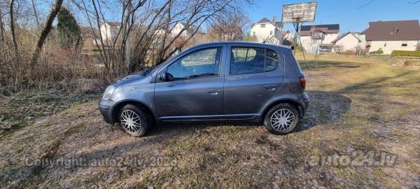 Тойота Ярис 2005 в Таллин, объемом двигателя 1.40 л и пробегом 0 тыс. км за 2350 €, фото 3 на AUTOMOTO.COM.LV