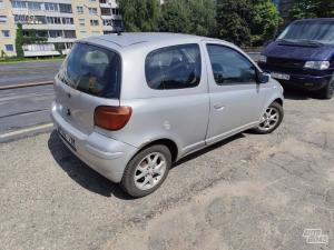 Toyota Yaris 2005 in Vilnius, with an engine capacity of 1.30 L and mileage of 232 thousand km for 350 €, photo 4 on AUTOMOTO.COM.LV