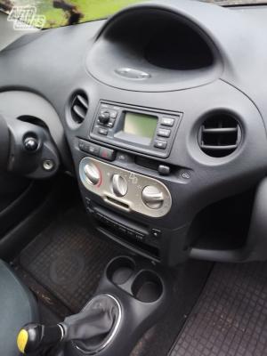 Toyota Yaris 2005 in Vilnius, with an engine capacity of 1.30 L and mileage of 232 thousand km for 350 €, photo 5 on AUTOMOTO.COM.LV