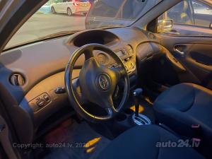 Toyota Yaris 2005 Tallina, ar dzinēja tilpumu 1.30 L un nobraukumu 142 tūkst. km par 1499 €, foto 4 vietnē AUTOMOTO.COM.LV