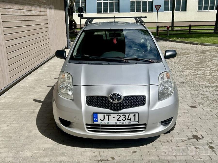 Toyota Yaris 2006 in Jelgava, with an engine capacity of 1.30 L and mileage of 230 thousand km for 1700 €, photo 4 on AUTOMOTO.COM.LV
