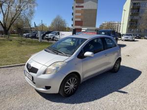 Toyota Yaris 2006 Ventspils, ar dzinēja tilpumu 1.30 L un nobraukumu 333 tūkst. km par 1990 €, foto  vietnē AUTOMOTO.COM.LV