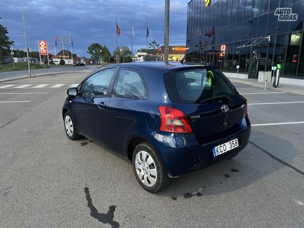 Toyota Yaris 2006 in Kaunas, with an engine capacity of 1.00 L and mileage of 270 thousand km for 1450 €, photo 4 on AUTOMOTO.COM.LV