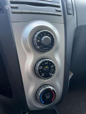 Toyota Yaris 2006 Viļņa, ar dzinēja tilpumu 1.39 L un nobraukumu 370 tūkst. km par 1650 €, foto 8 vietnē AUTOMOTO.COM.LV