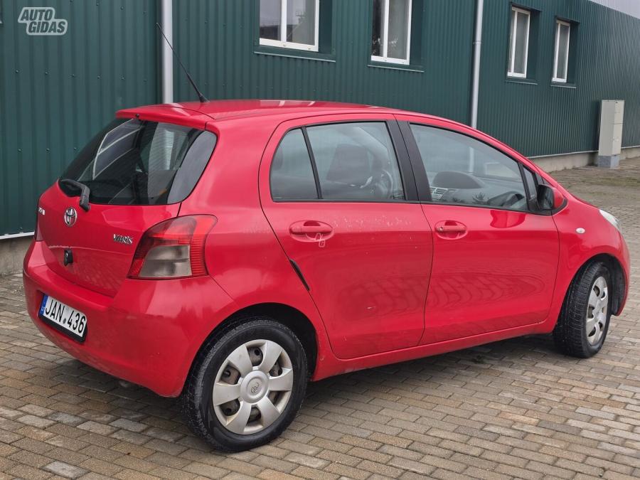 Toyota Yaris 2006 in Telschi, with an engine capacity of 1.30 L and mileage of 245 thousand km for 1199 €, photo 4 on AUTOMOTO.COM.LV