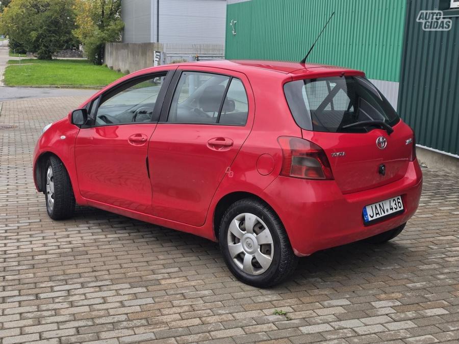 Toyota Yaris 2006 in Telschi, with an engine capacity of 1.30 L and mileage of 245 thousand km for 1199 €, photo 6 on AUTOMOTO.COM.LV